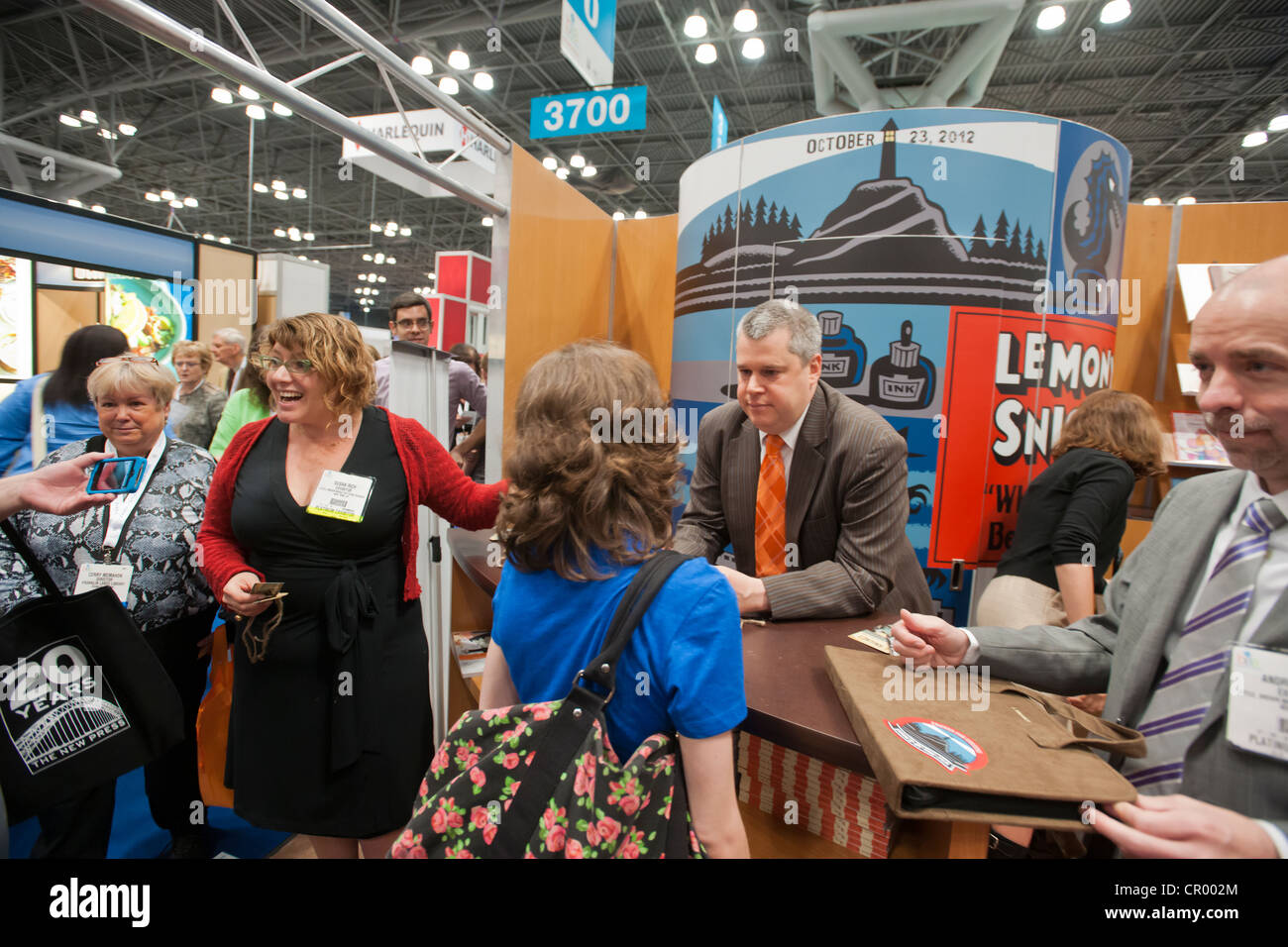 Daniel handler -Fotos und -Bildmaterial in hoher Auflösung – Alamy