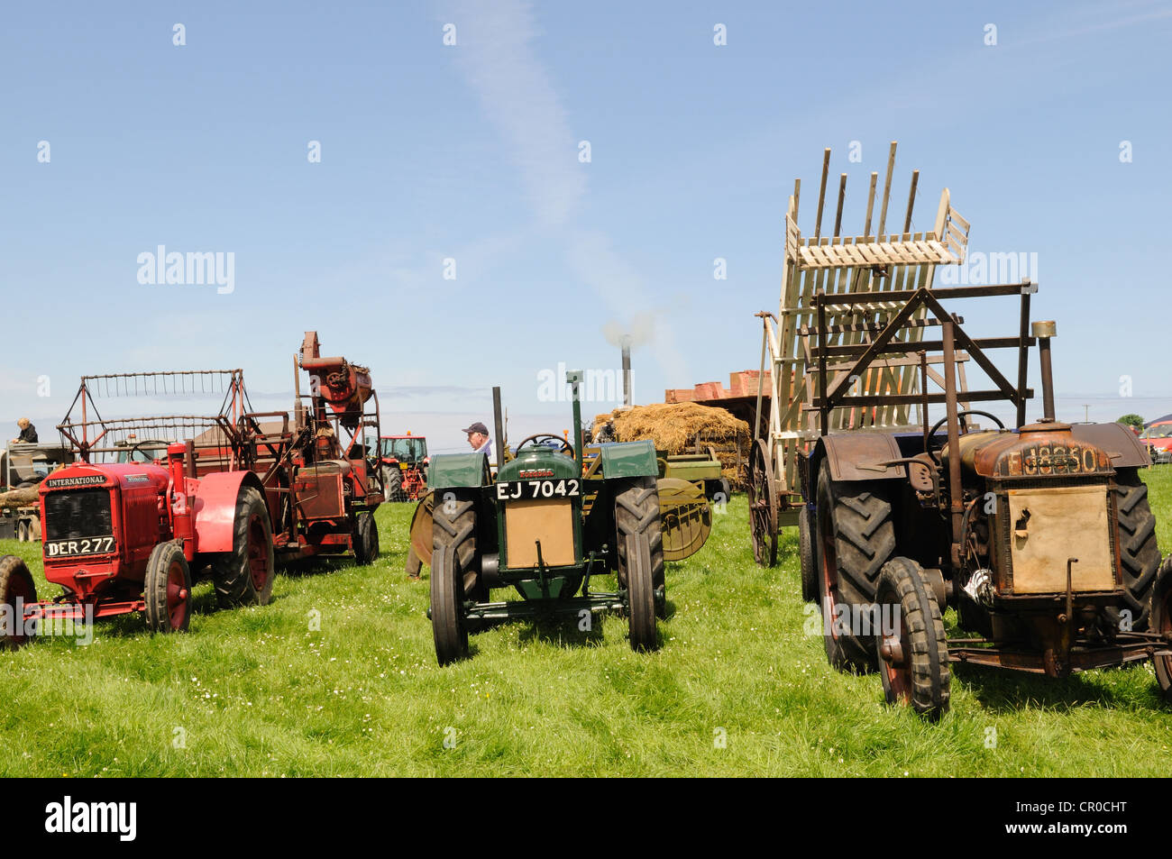 Alte traktoren -Fotos und -Bildmaterial in hoher Auflösung – Alamy