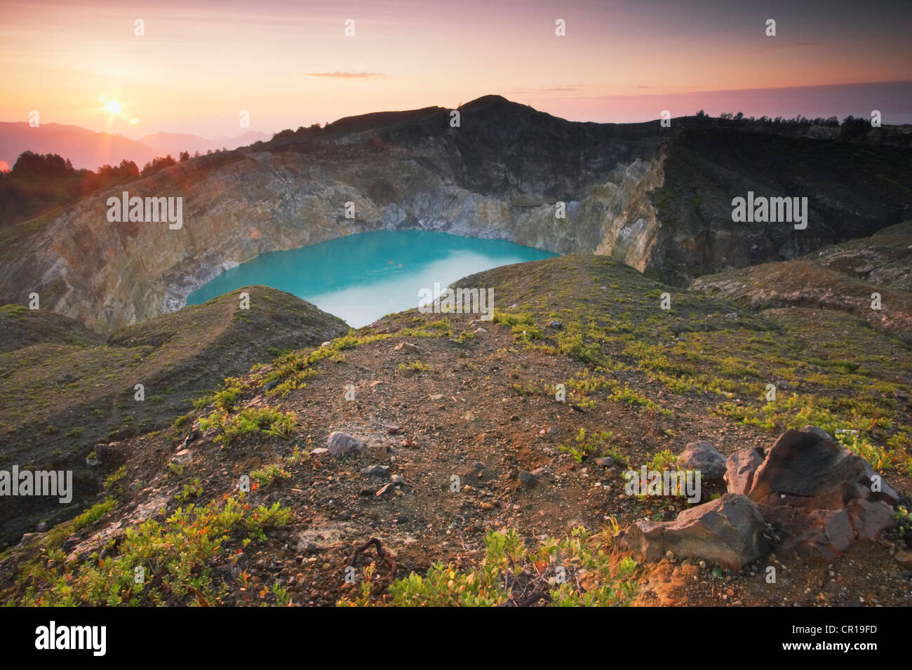 Vulkan Isoliert Stockfotos und -bilder Kaufen - Alamy