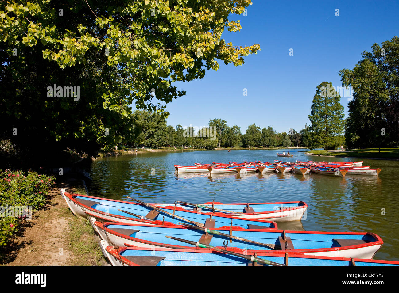 Frankreich, Paris, Bois de Vincennes, Lac Daumesnil, Bootsverleih ...