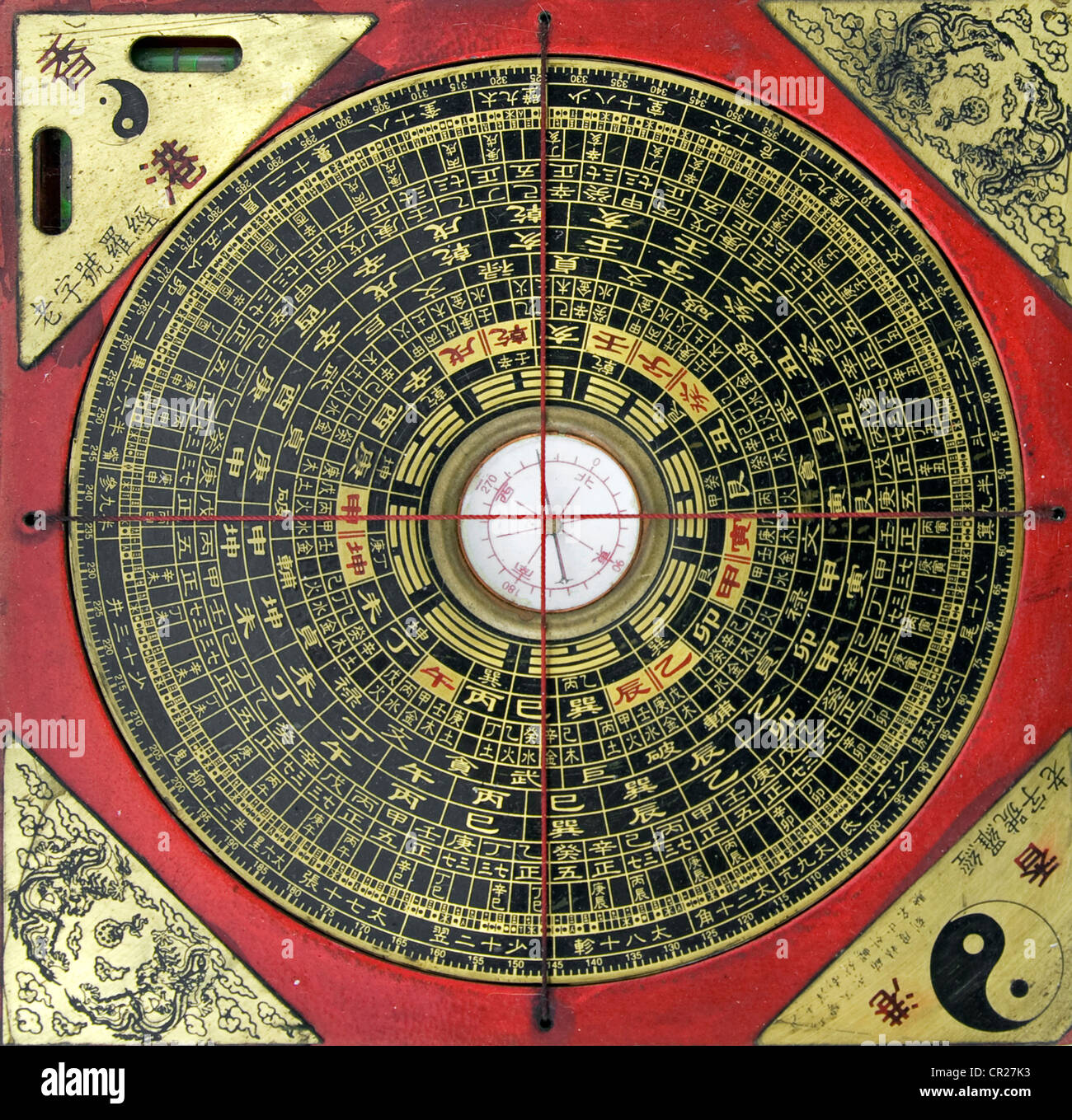 Antike chinesische Kompass Fengshui Stockfotografie - Alamy