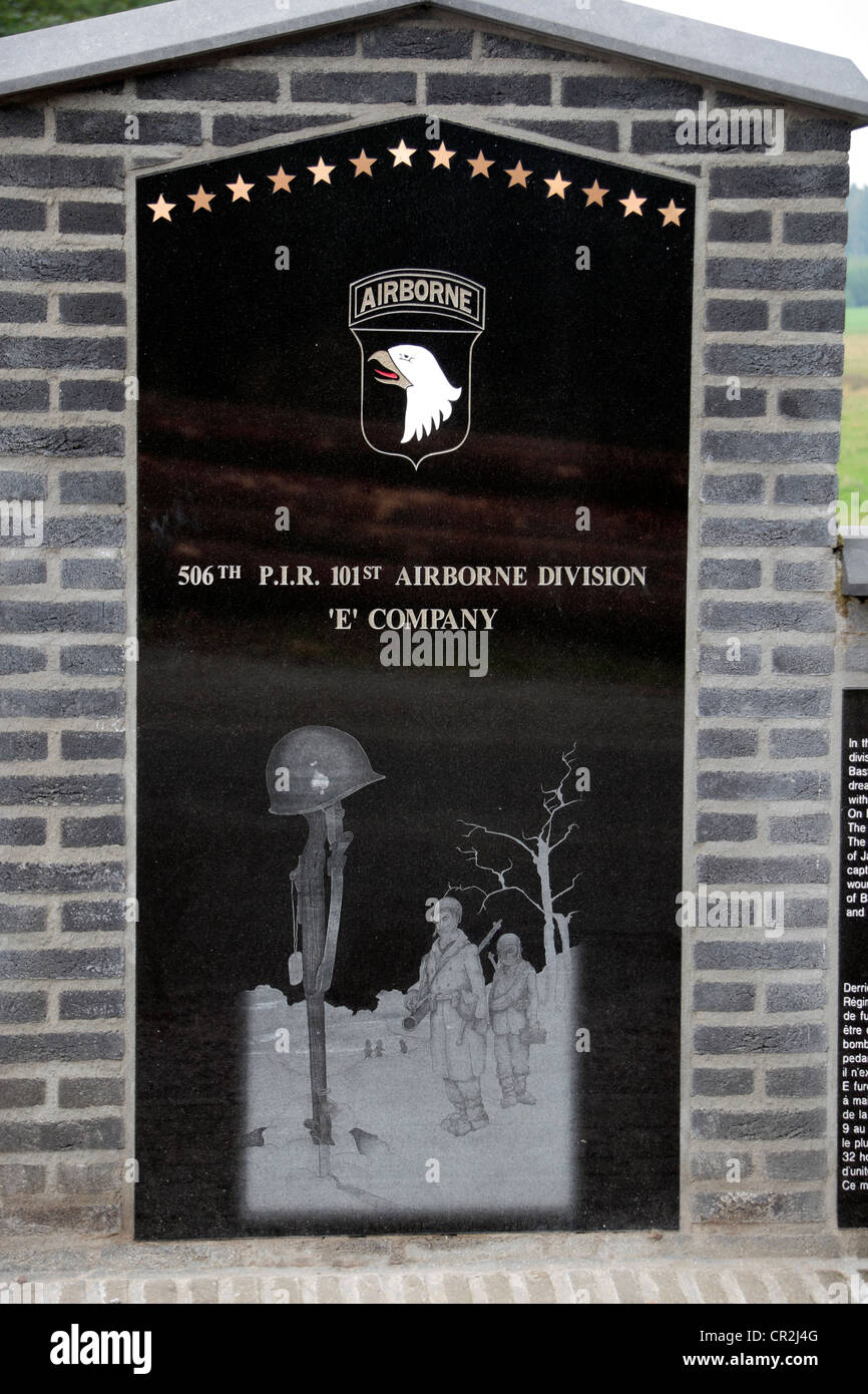 506. PIR 101st Airborne Division "E" Unternehmen-Denkmal am Rande der Foy, in der Nähe von ...