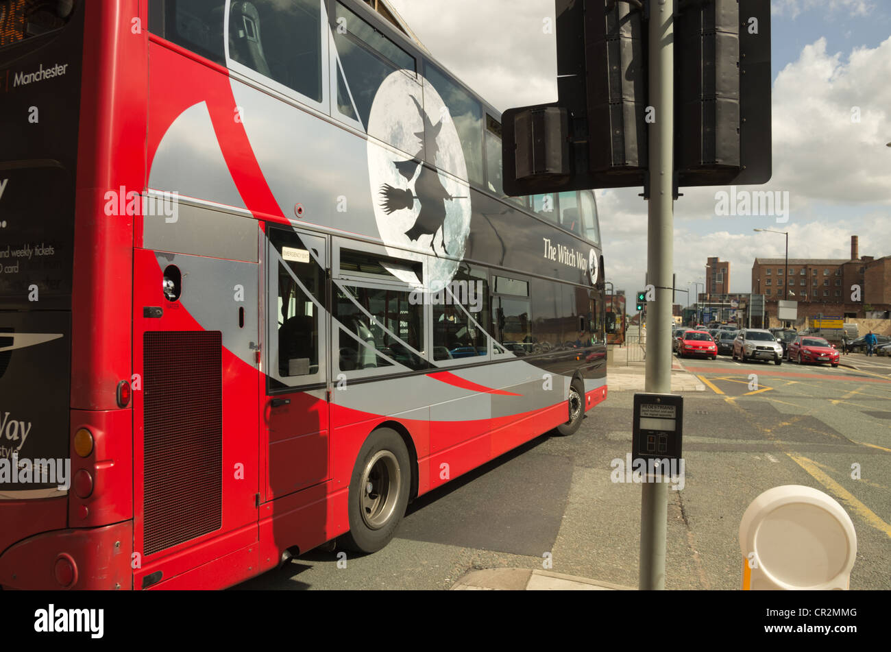 X43 bus -Fotos und -Bildmaterial in hoher Auflösung – Alamy