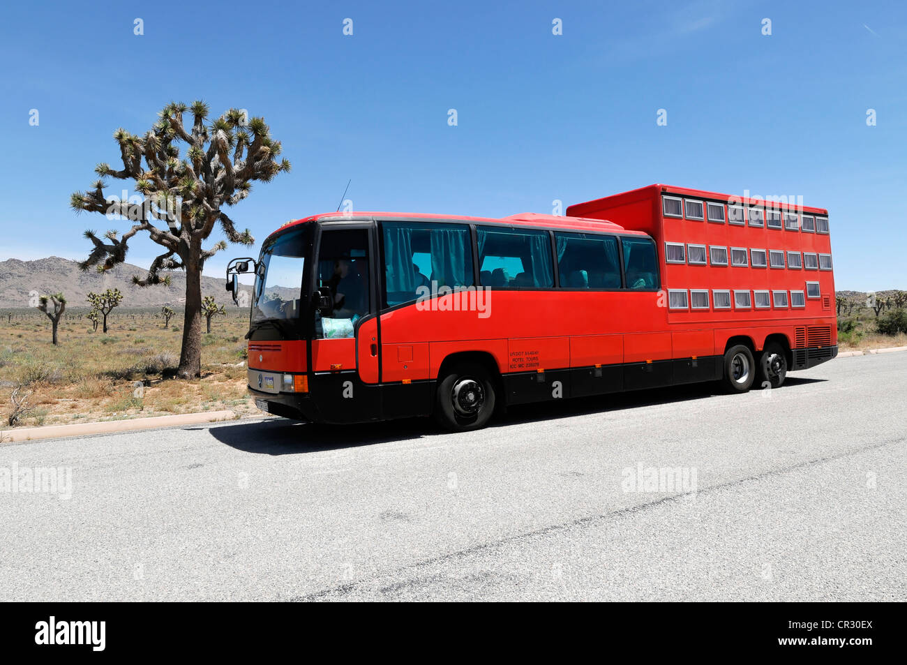 Rollender hotelbus -Fotos und -Bildmaterial in hoher Auflösung – Alamy