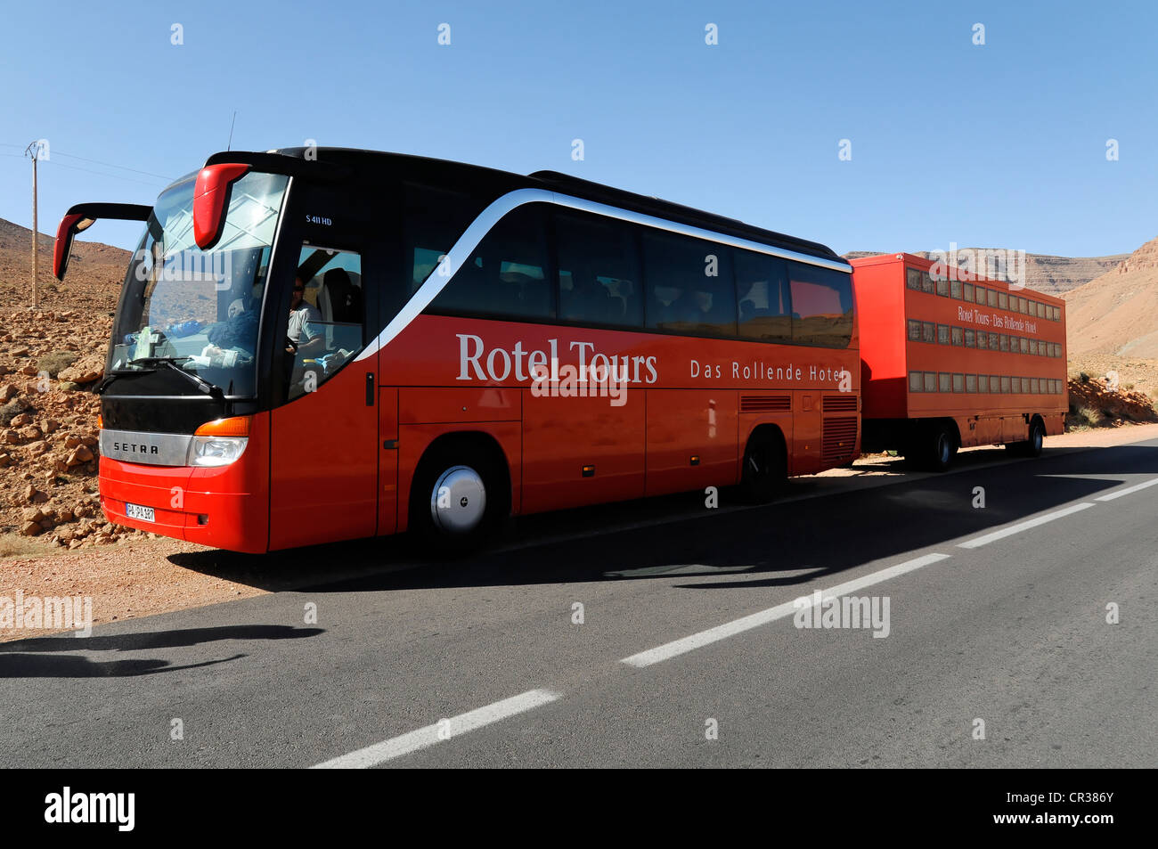 Rotel tours bus -Fotos und -Bildmaterial in hoher Auflösung – Alamy