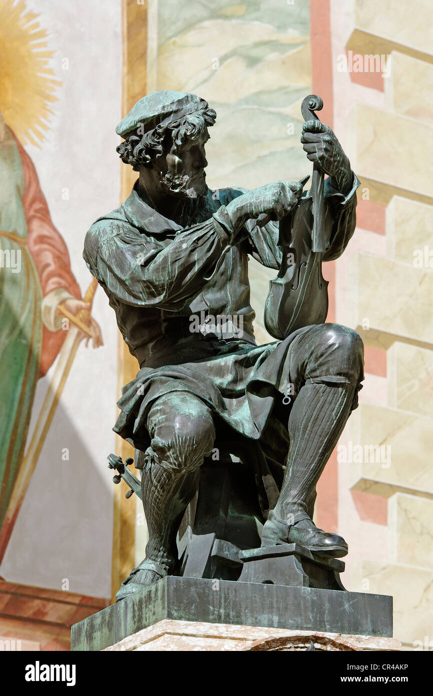 Denkmal für Matthias Klotz, 1653-1743, Gründer der Geigenbau ...
