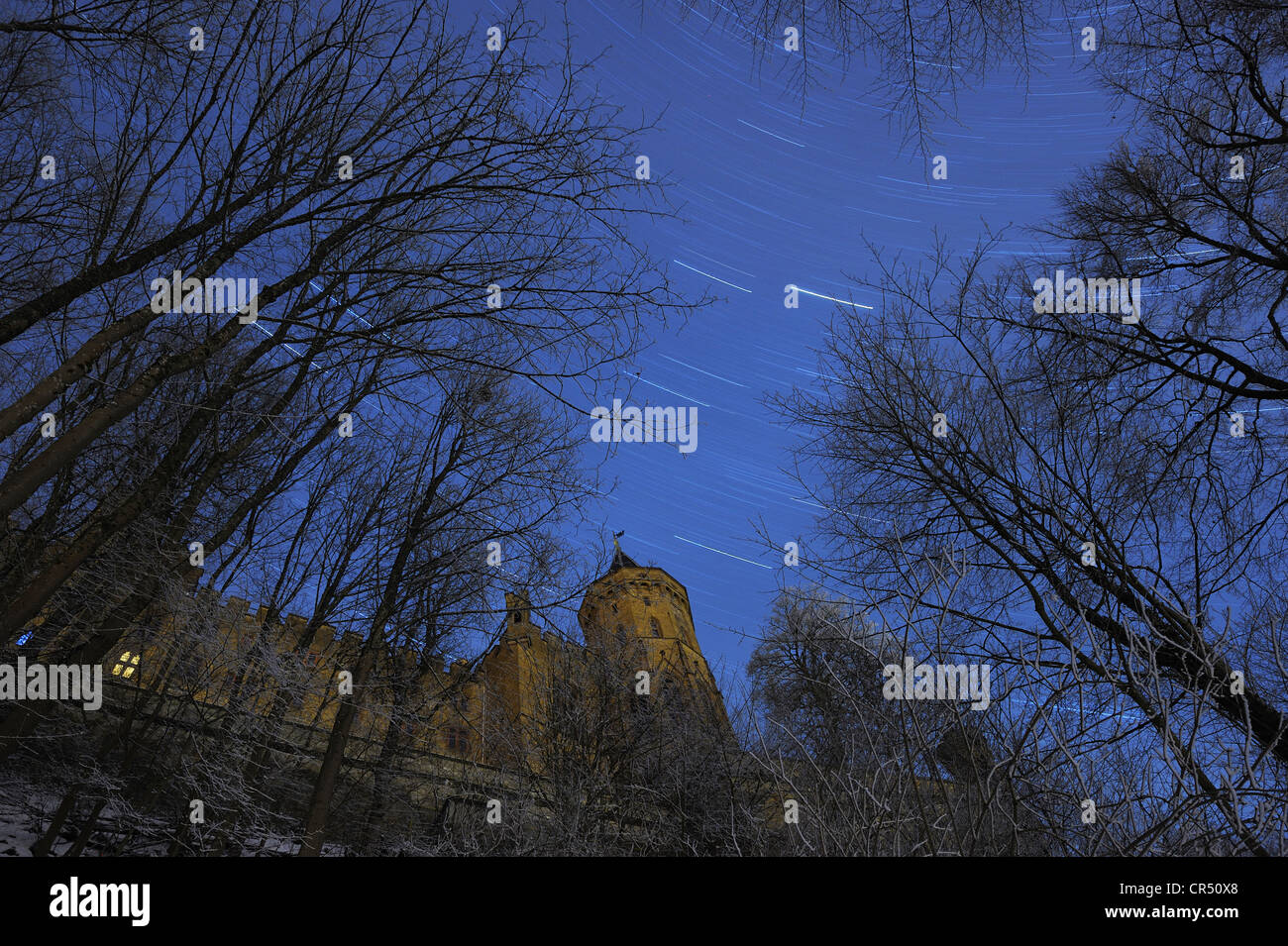 Burg Hohenzollern Burg bei Nacht, Bisingen Zimmern, Baden-Württemberg ...