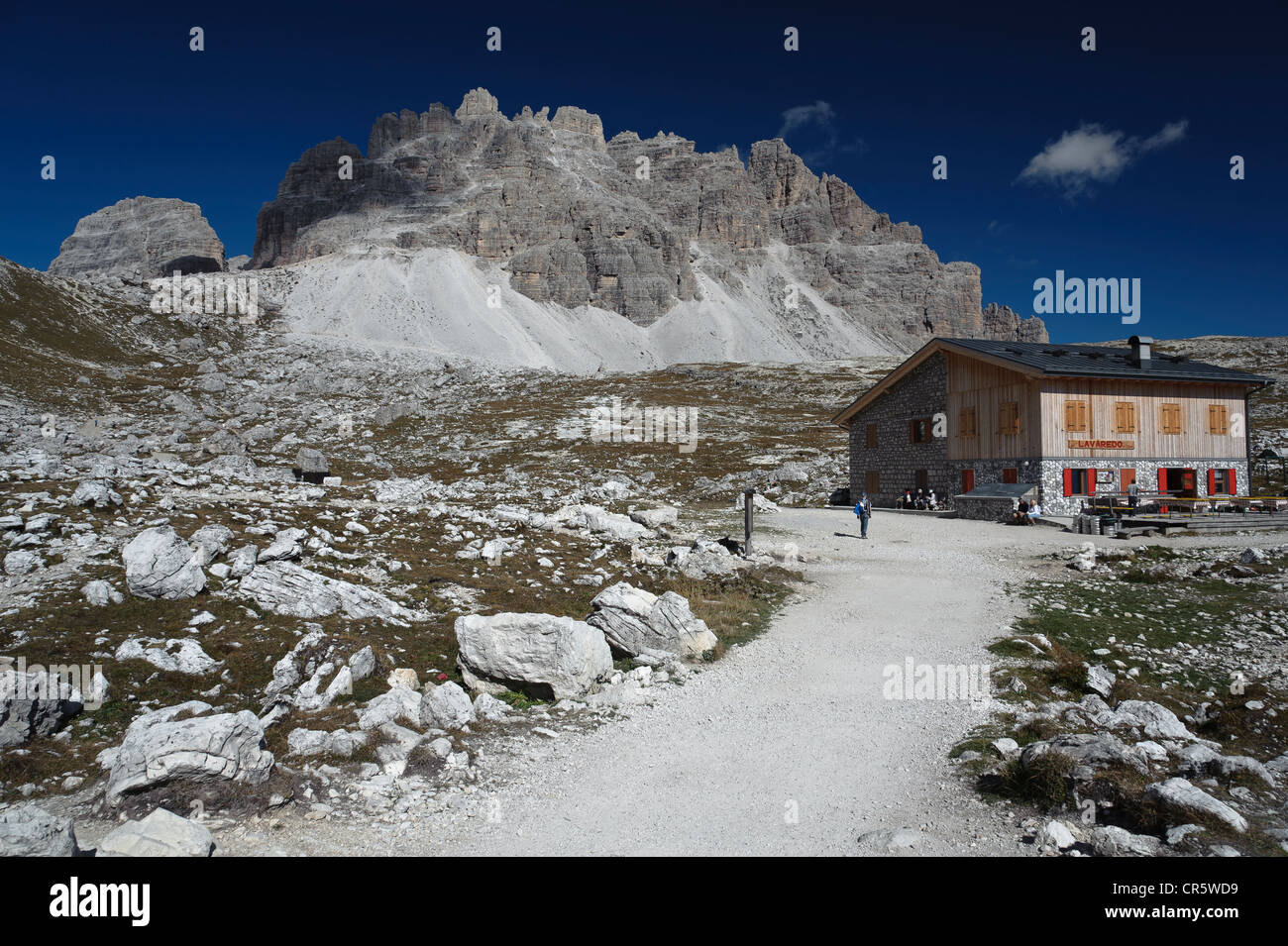 Rifugio Lavaredo Hütte, Tre Cime di Lavaredo Zinnen, drei Zinnen Trail ...