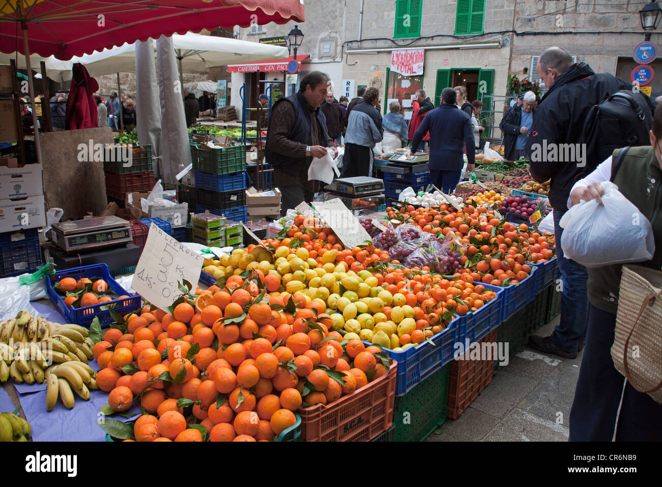 Mallorca Markets Stockfotos & Mallorca Markets Bilder - Alamy