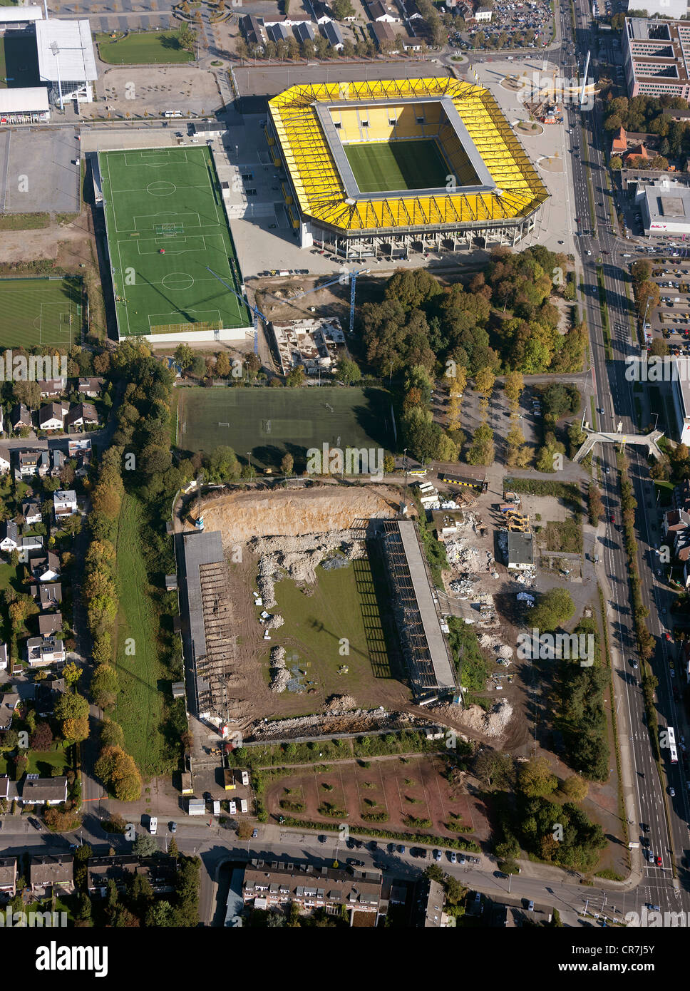 Luftbild, alte Tivoli-Stadion und neue Tivoli-Stadion, im Jahre 2009 erbaute Stadion Alemannia ...