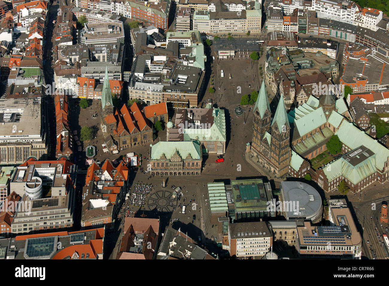 Luftbild, Rathaus, Dom St. Petri-Dom, Am Markt, alte Stadt Insel ...