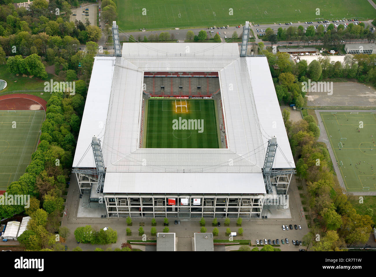 1. fc köln stadion -Fotos und -Bildmaterial in hoher Auflösung – Alamy