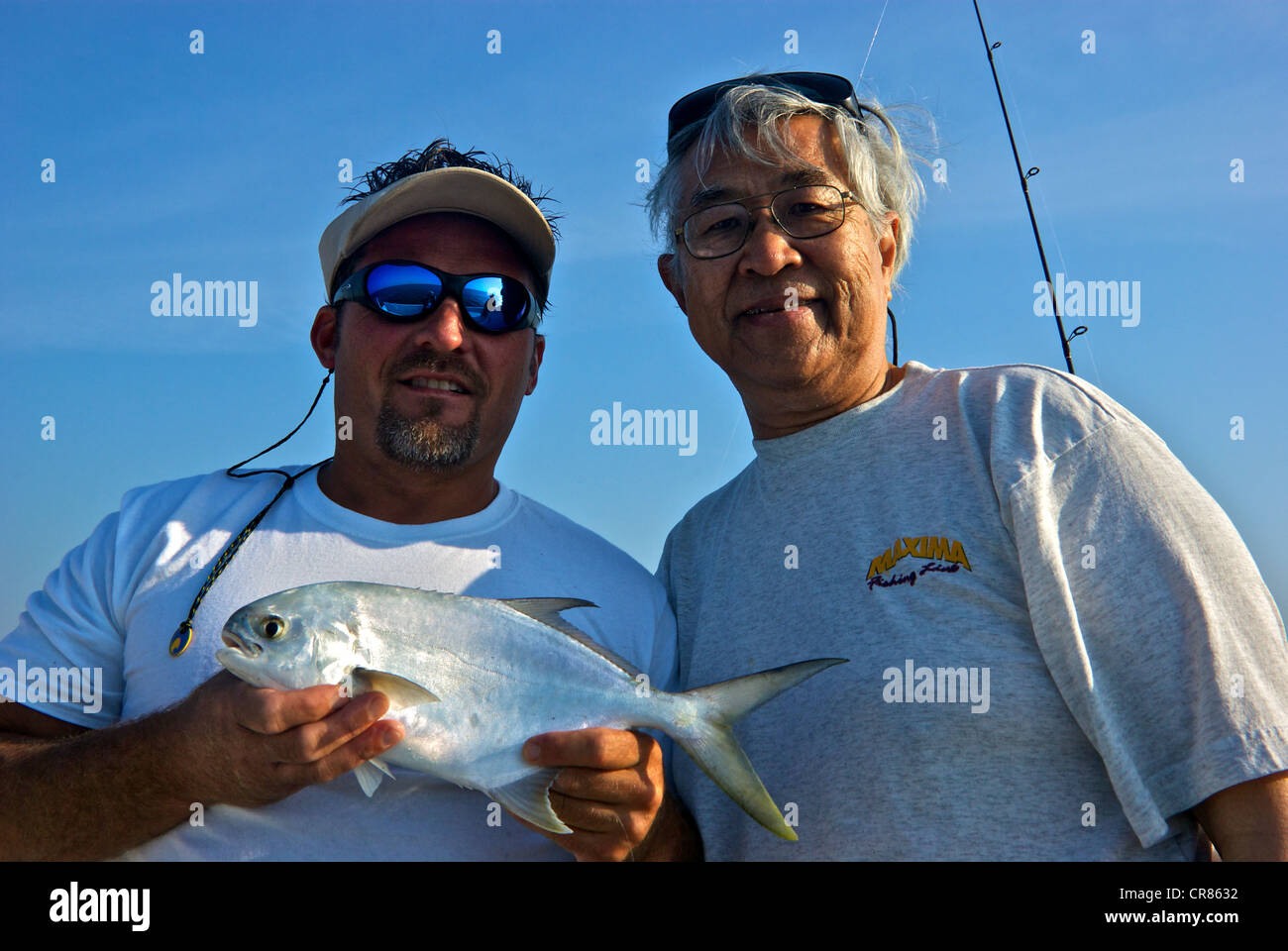 Fisch und wild angeln -Fotos und -Bildmaterial in hoher Auflösung – Alamy