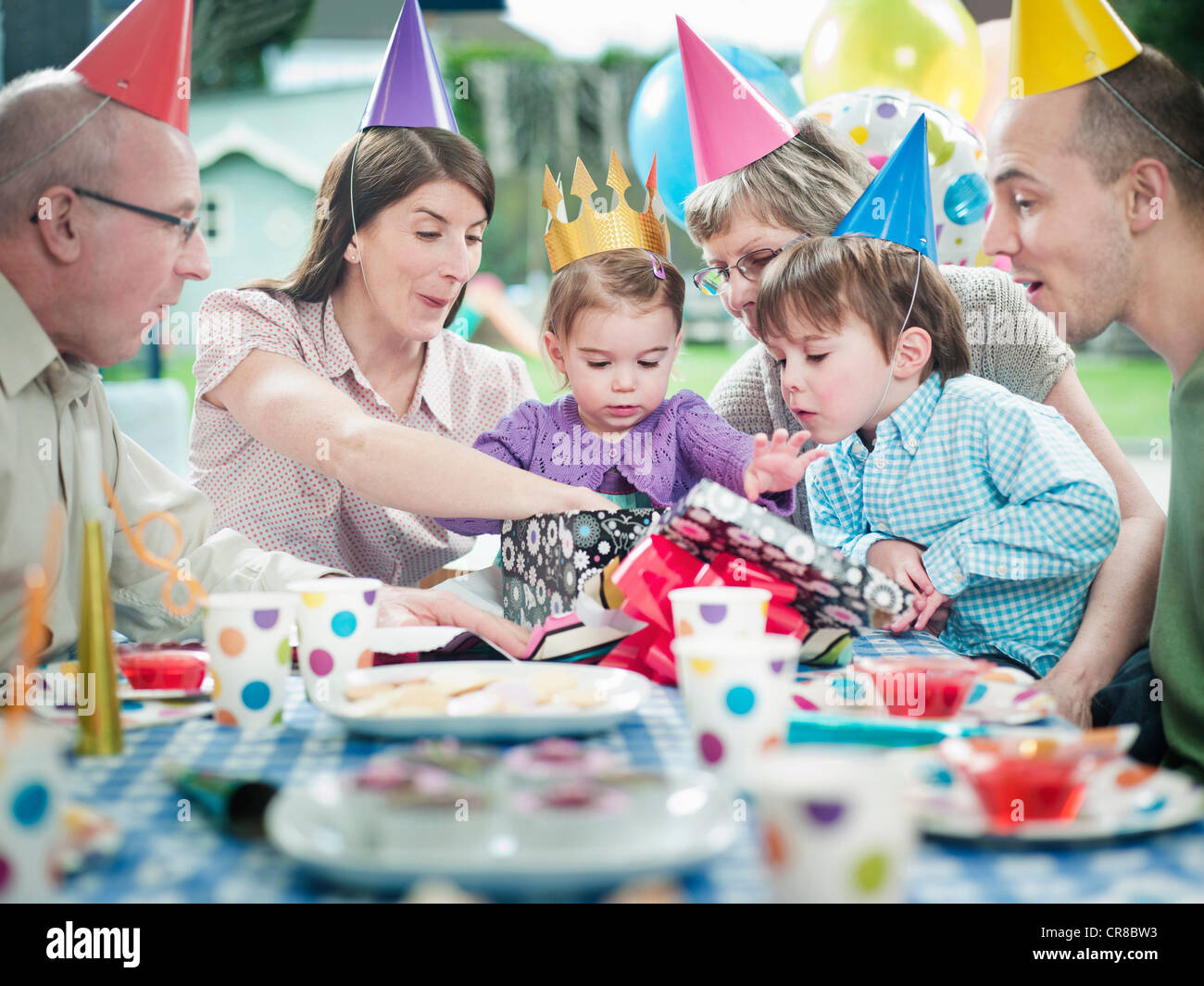 Zum geburtstag -Fotos und -Bildmaterial in hoher Auflösung – Alamy