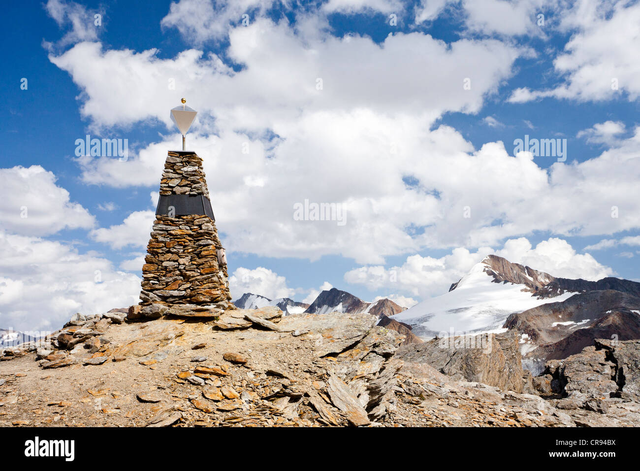 Tisenjoch, Hauslabjoch am Ort der Fund des Ötzi das Iceman, Abstieg vom ...