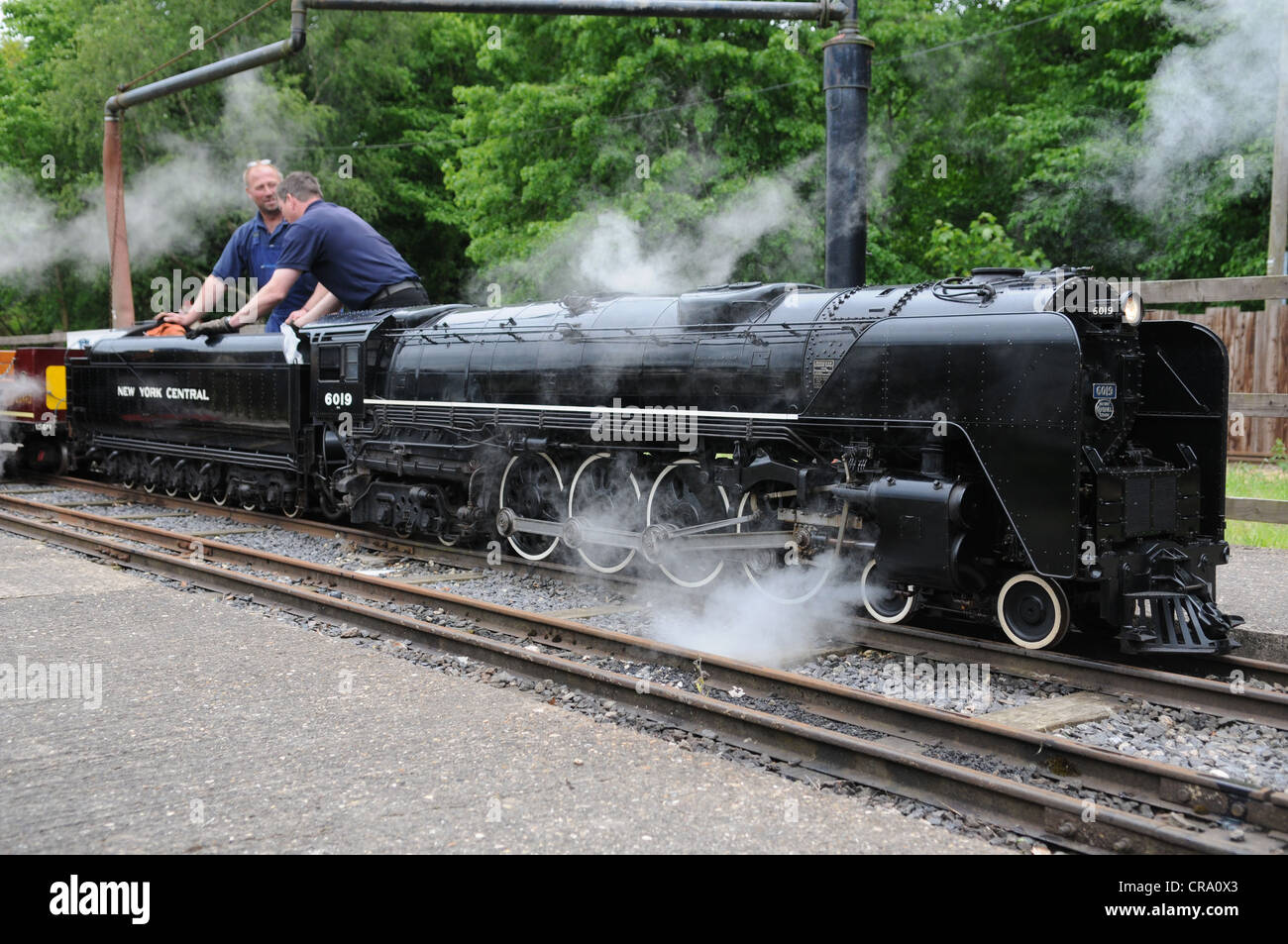 Miniature steam locomotive -Fotos und -Bildmaterial in hoher Auflösung ...