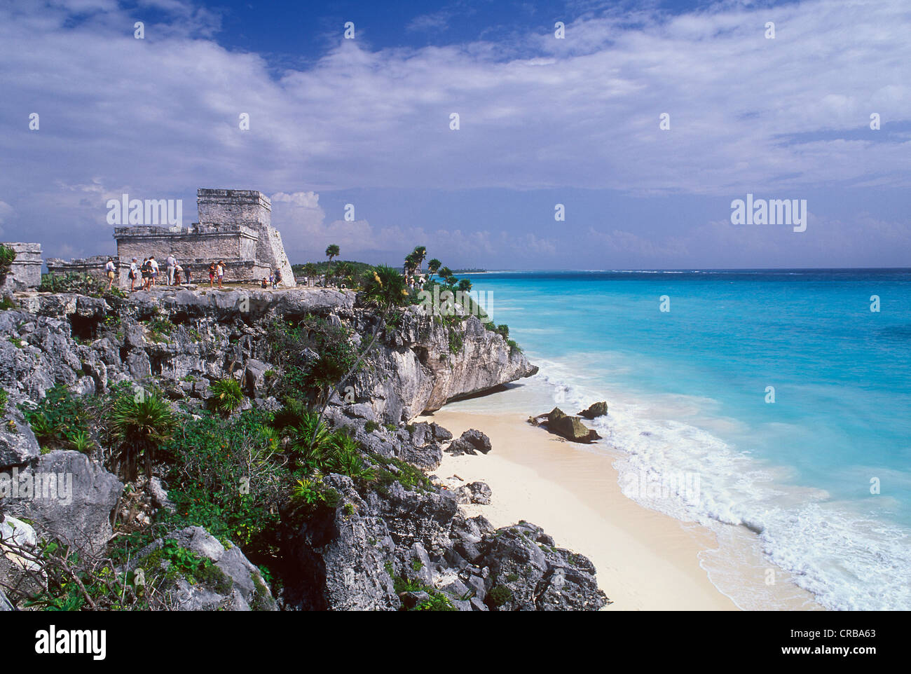El Castillo Maya Tempel von Tulum an der karibischen Küste, Riviera ...