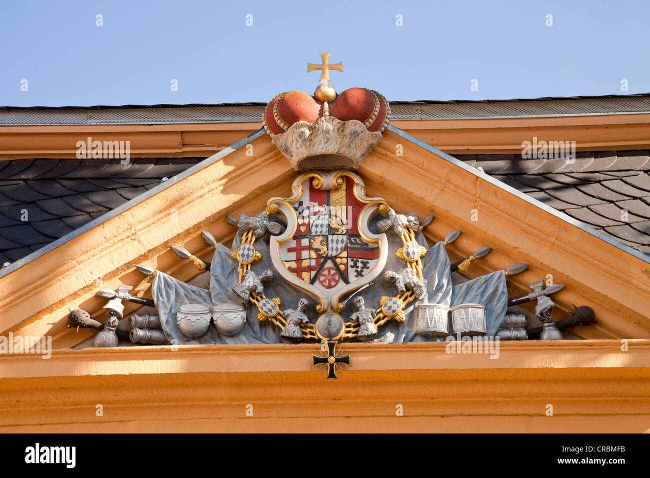 Wappen auf einem Giebel, Schloss Schloss Neuhaus, eine herausragende ...