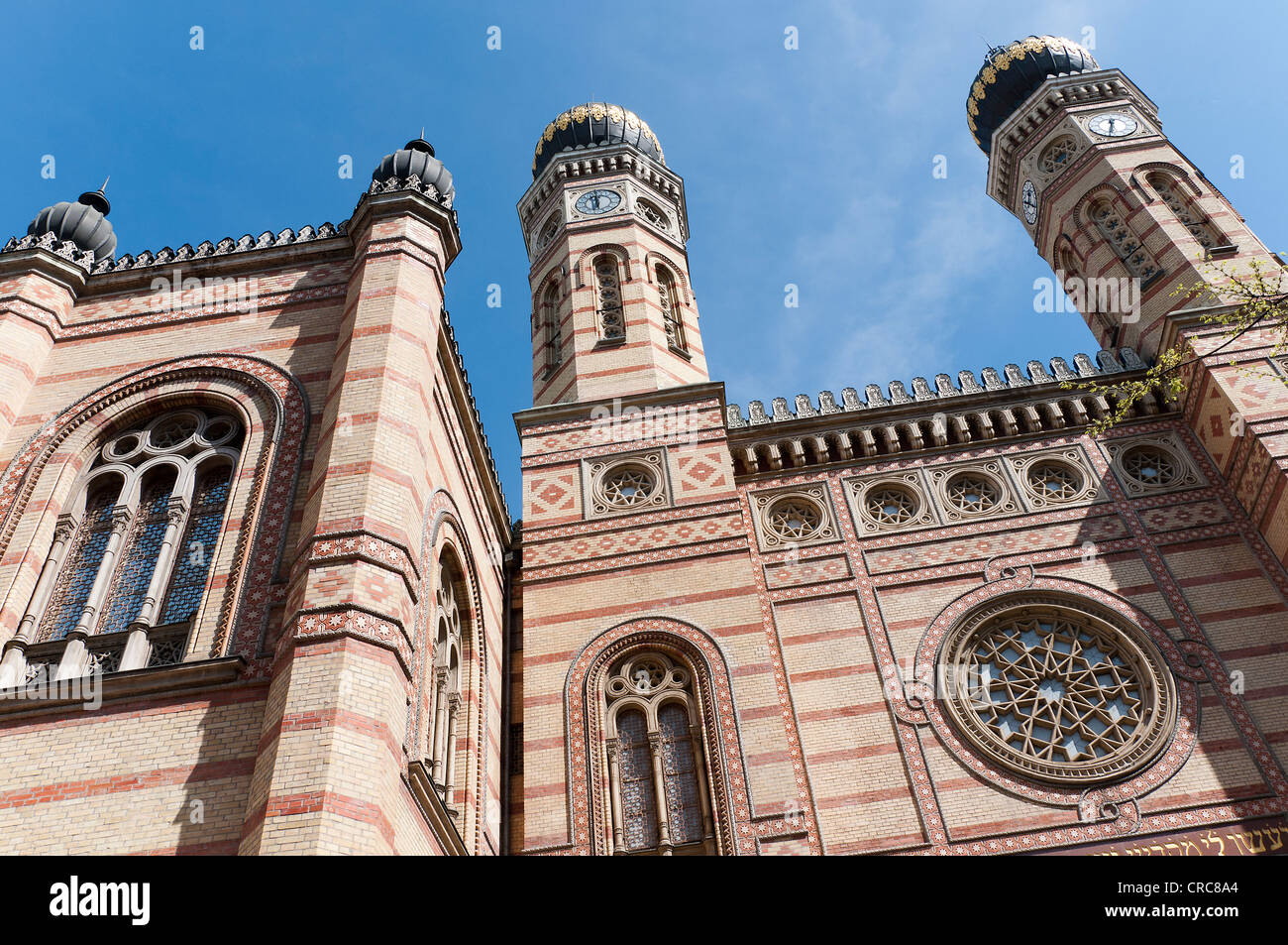Maurischen Stil große Moschee in Budapest Ungarn Stockfotografie - Alamy