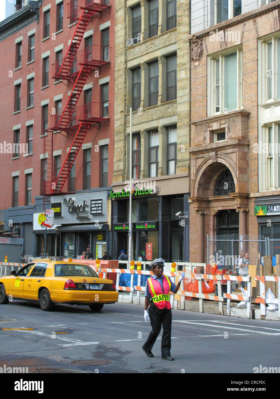 Handzeichen der polizei -Fotos und -Bildmaterial in hoher Auflösung – Alamy