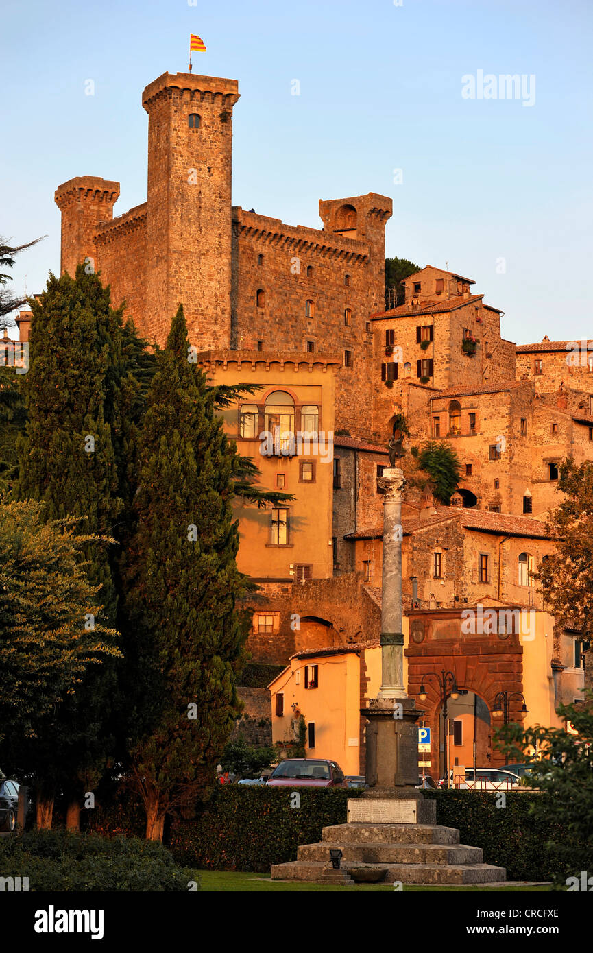Italy lazio bolsena castle -Fotos und -Bildmaterial in hoher Auflösung ...