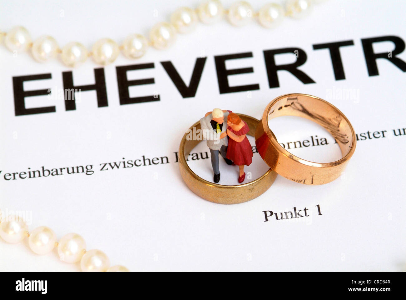 Ehe festlegen -Fotos und -Bildmaterial in hoher Auflösung – Alamy