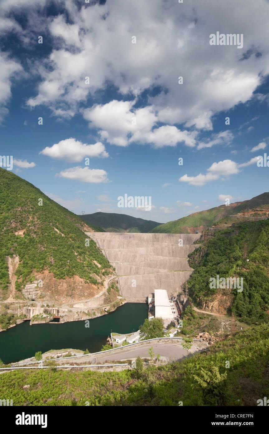 Fierze damm -Fotos und -Bildmaterial in hoher Auflösung – Alamy