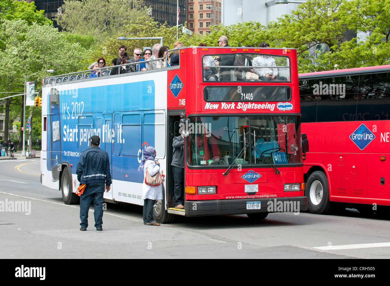 Gray line sightseeing buses -Fotos und -Bildmaterial in hoher Auflösung ...
