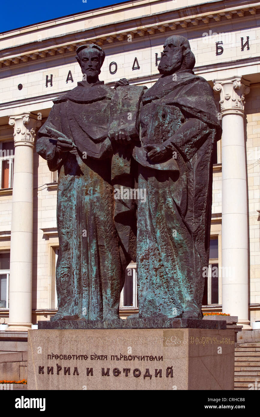 Statue der heiligen kyrill und methodius -Fotos und -Bildmaterial in ...