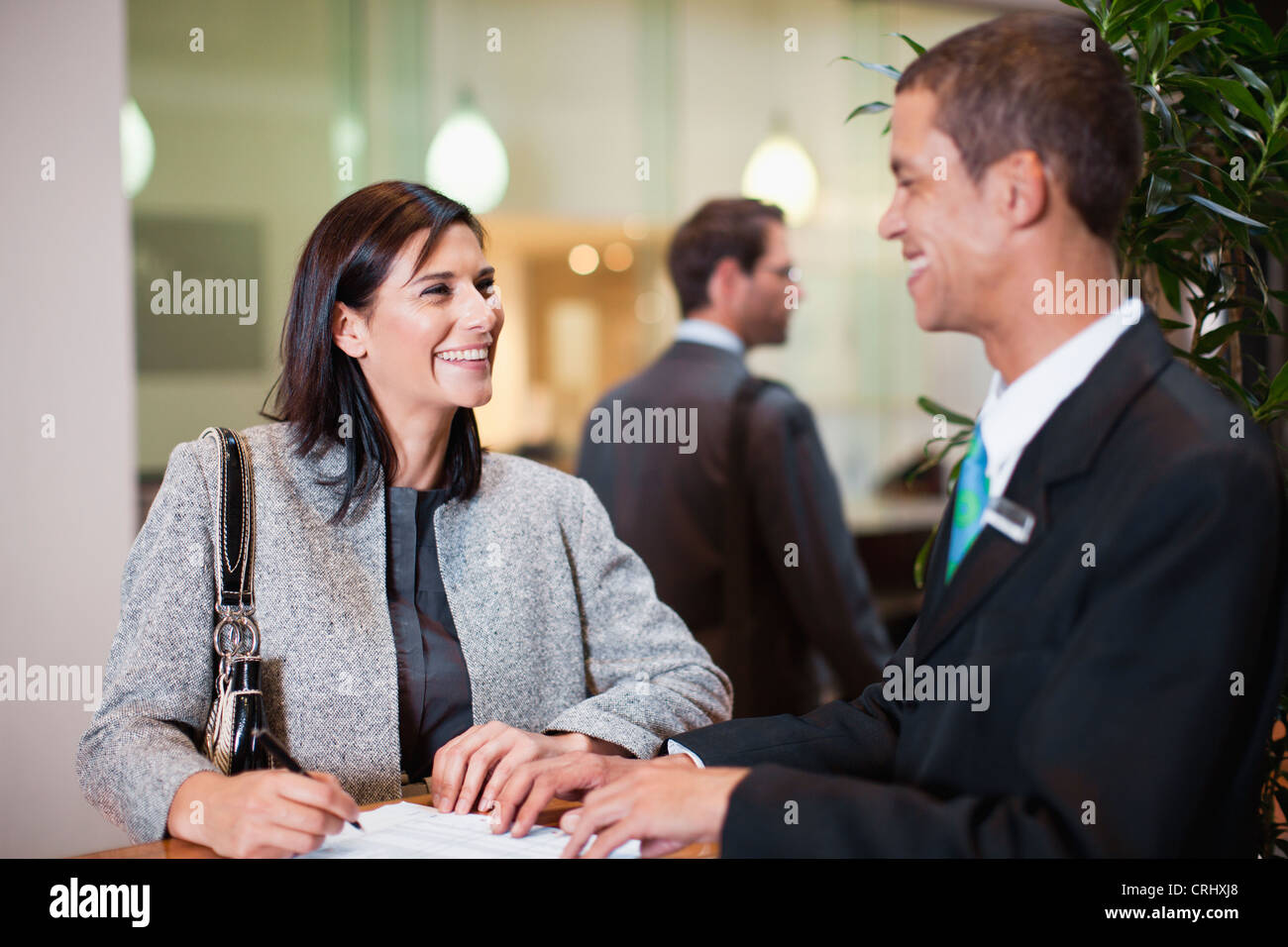 Vereinbarung kamerad -Fotos und -Bildmaterial in hoher Auflösung – Alamy