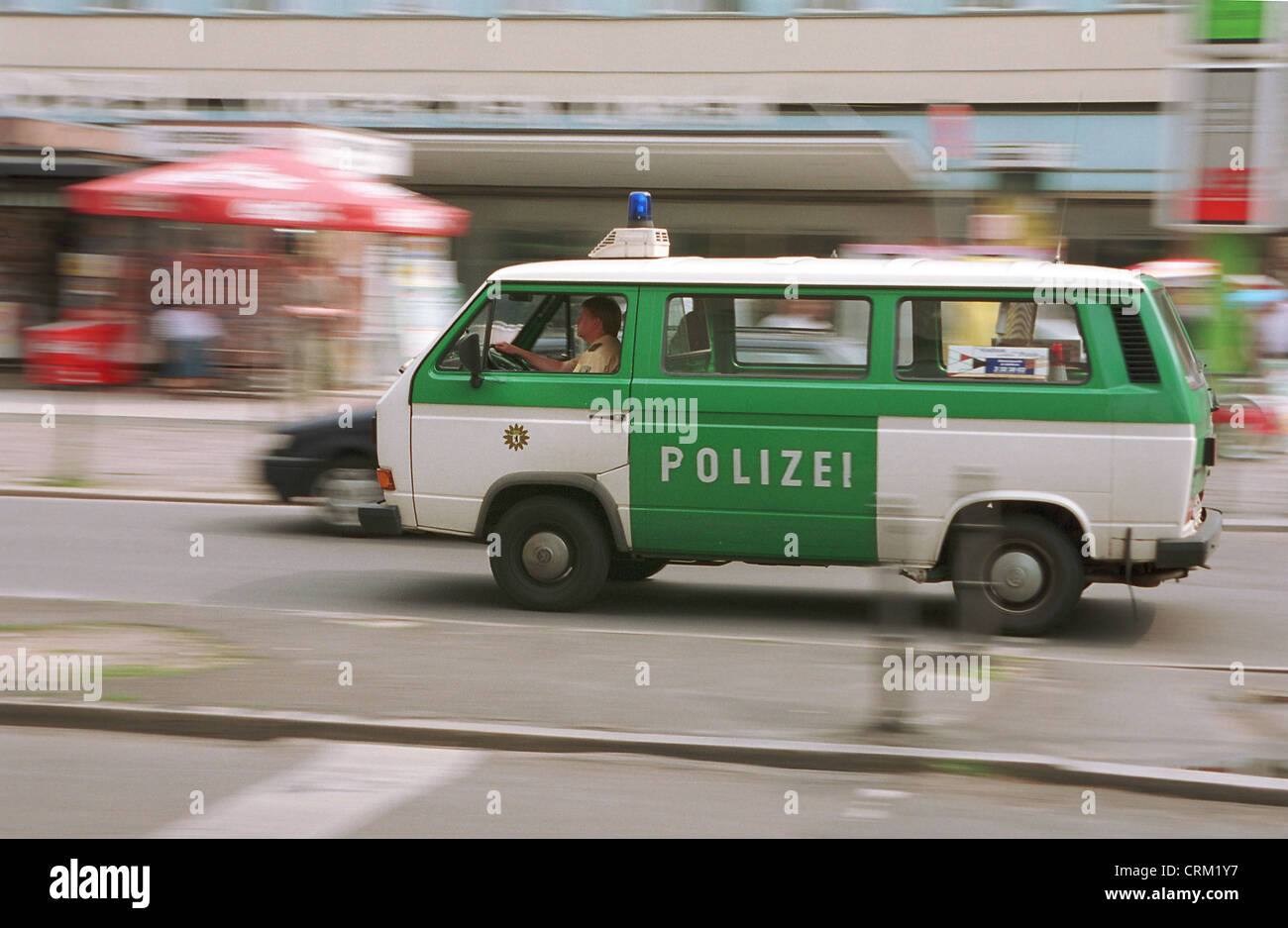 Berlin police car -Fotos und -Bildmaterial in hoher Auflösung – Alamy