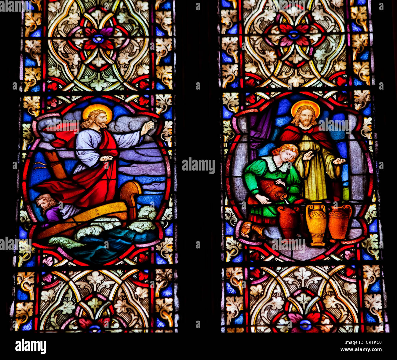Stained glass saint francis assisi -Fotos und -Bildmaterial in hoher ...