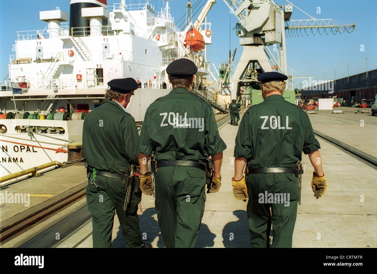 Zoll beamte -Fotos und -Bildmaterial in hoher Auflösung – Alamy