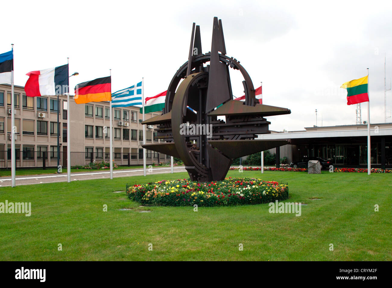 Nato Logo Stockfotos & Nato Logo Bilder - Alamy