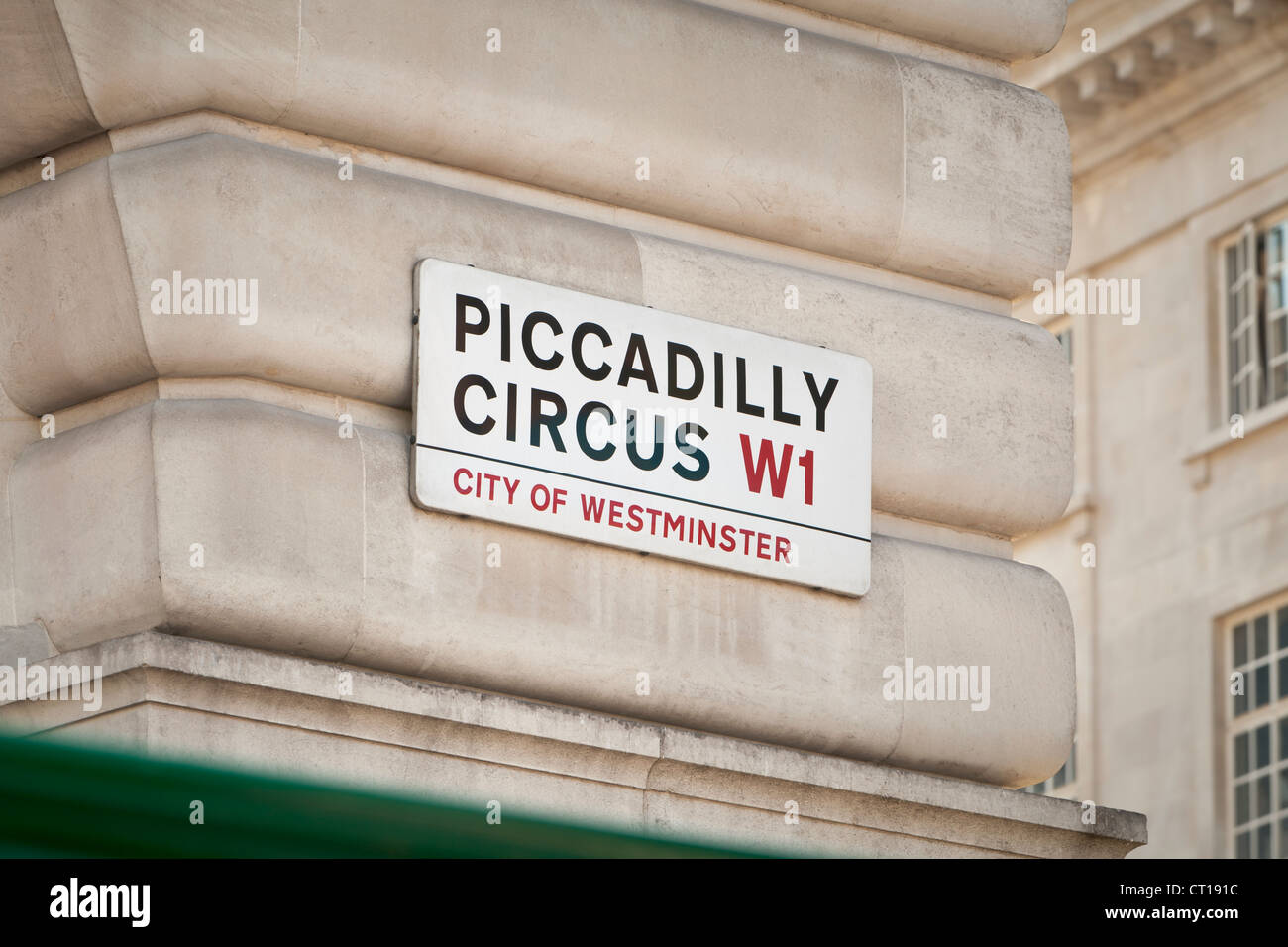 Piccadilly zeichen -Fotos und -Bildmaterial in hoher Auflösung – Alamy