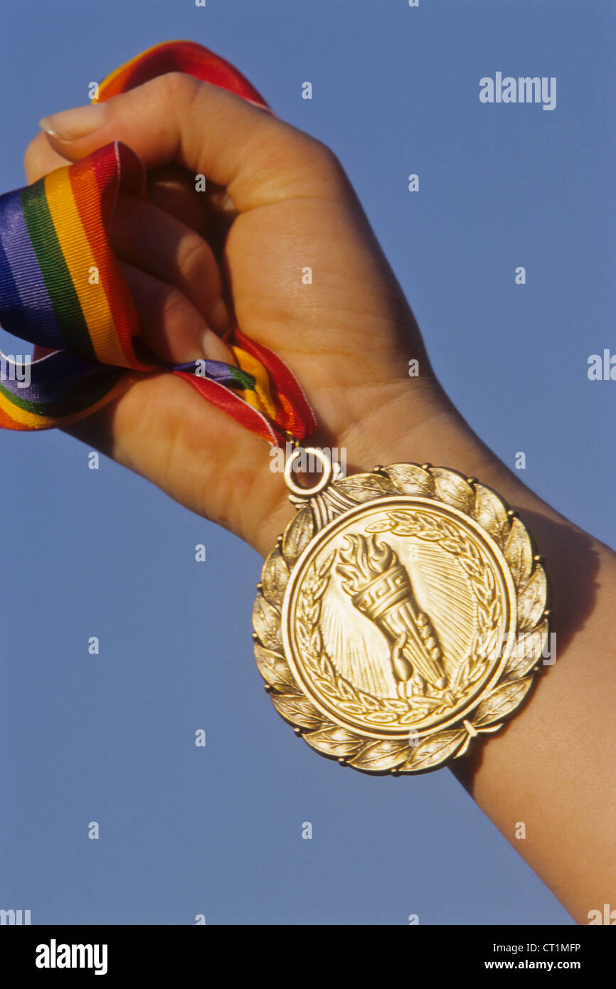 Goldmedaille auszeichnung -Fotos und -Bildmaterial in hoher Auflösung – Alamy