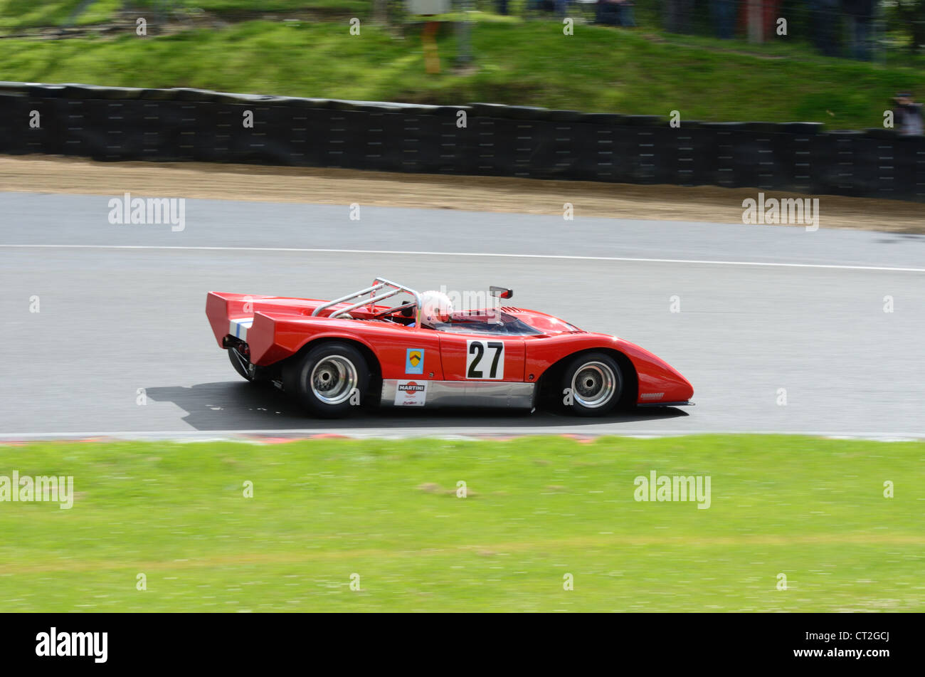 Roter rennwagen -Fotos und -Bildmaterial in hoher Auflösung – Alamy