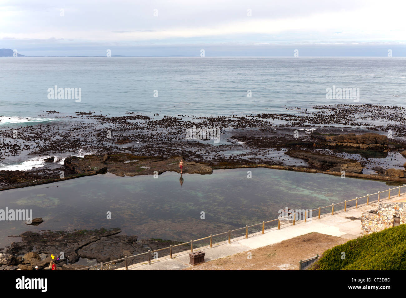 Tidal swimming pool -Fotos und -Bildmaterial in hoher Auflösung – Alamy