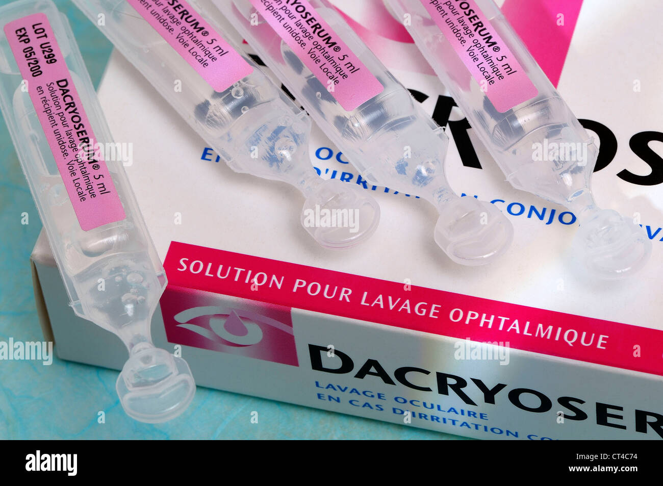 Borax box -Fotos und -Bildmaterial in hoher Auflösung – Alamy