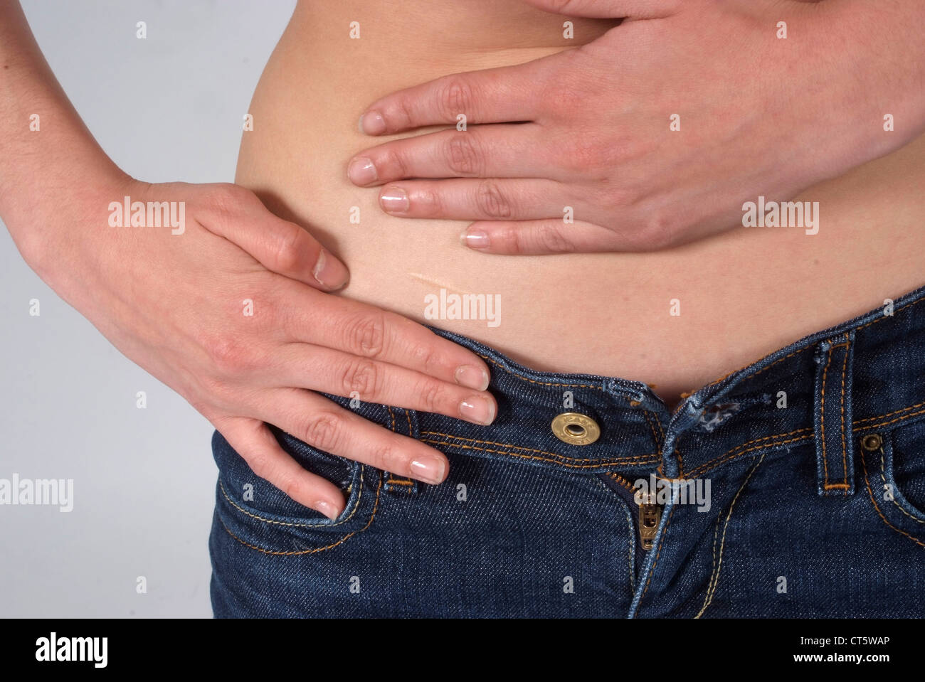 Abdominale narben -Fotos und -Bildmaterial in hoher Auflösung – Alamy