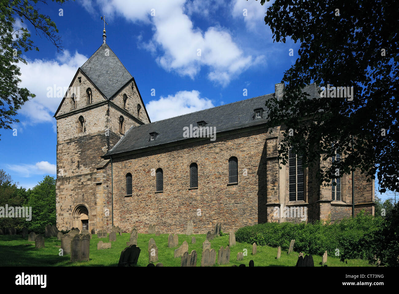 St peter zu syburg -Fotos und -Bildmaterial in hoher Auflösung – Alamy