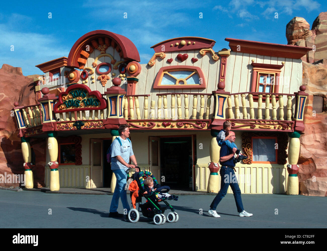 Freizeitpark WARNER BROS MOVIE WORLD in Bottrop Stockfotografie - Alamy