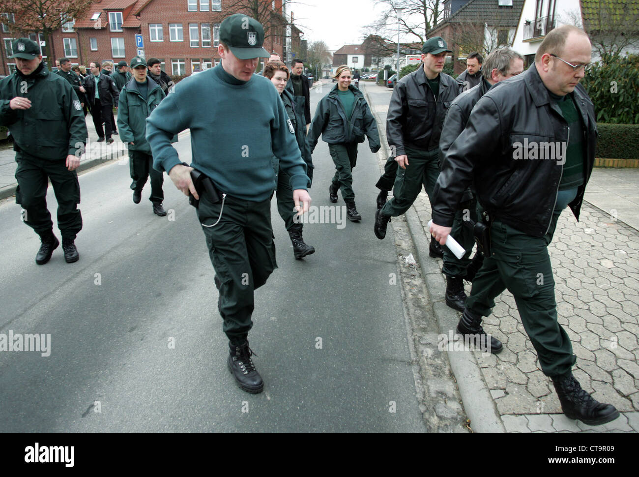 Zollbeamte deutschland germany -Fotos und -Bildmaterial in hoher ...