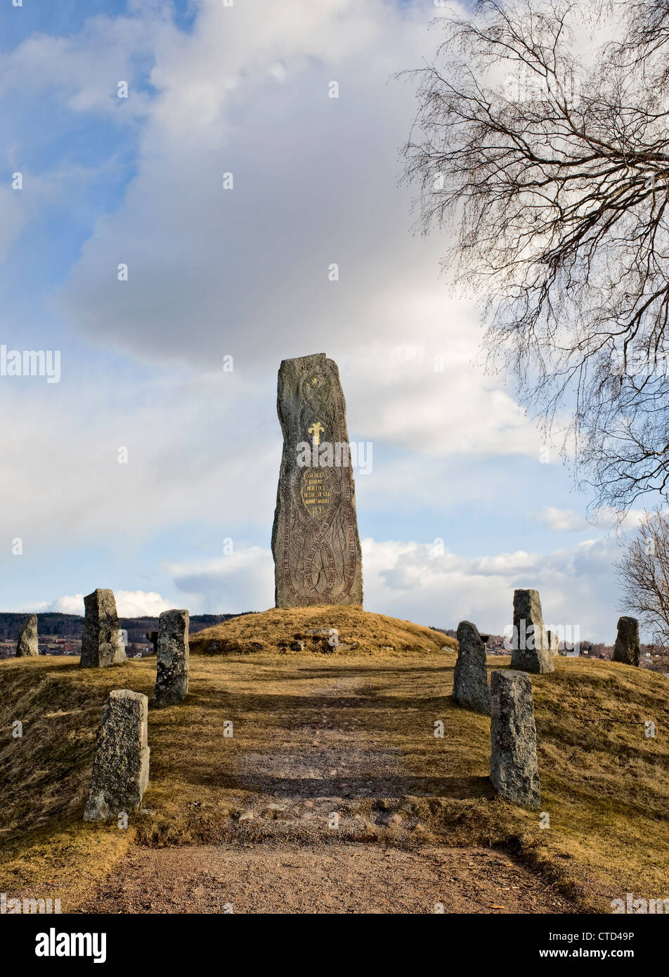 Wikinger runenstein -Fotos und -Bildmaterial in hoher Auflösung – Alamy