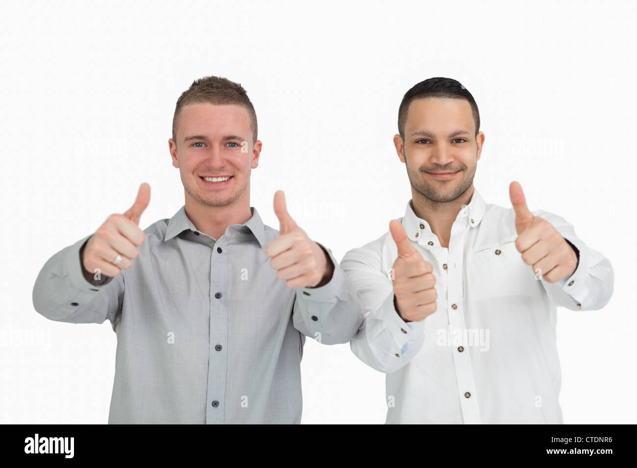 Junge männer mit daumen hoch Ausgeschnittene Stockfotos und -bilder - Alamy