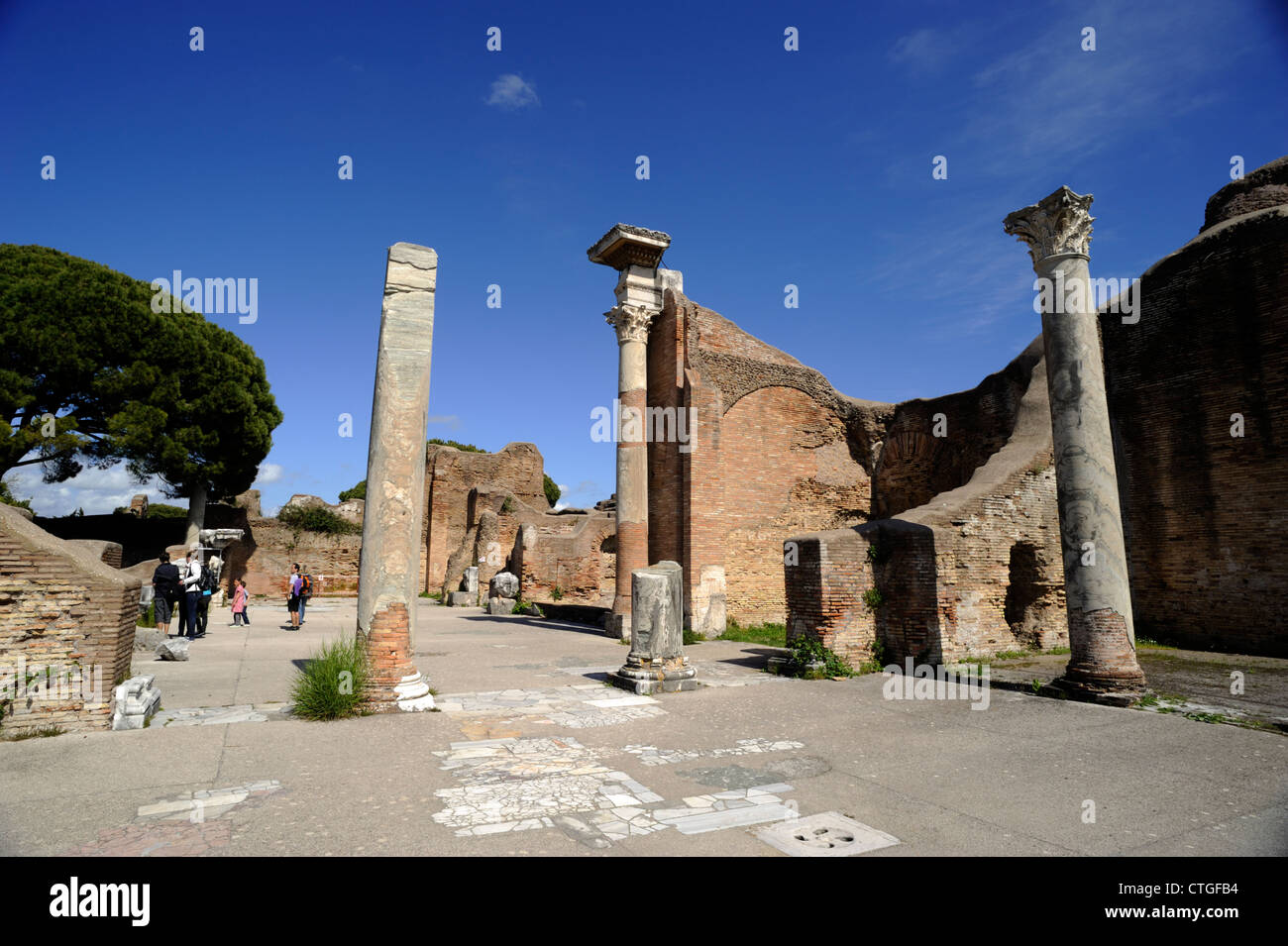 Italien, Rom, Ostia Antica, Thermalbad des Forums Stockfotografie - Alamy