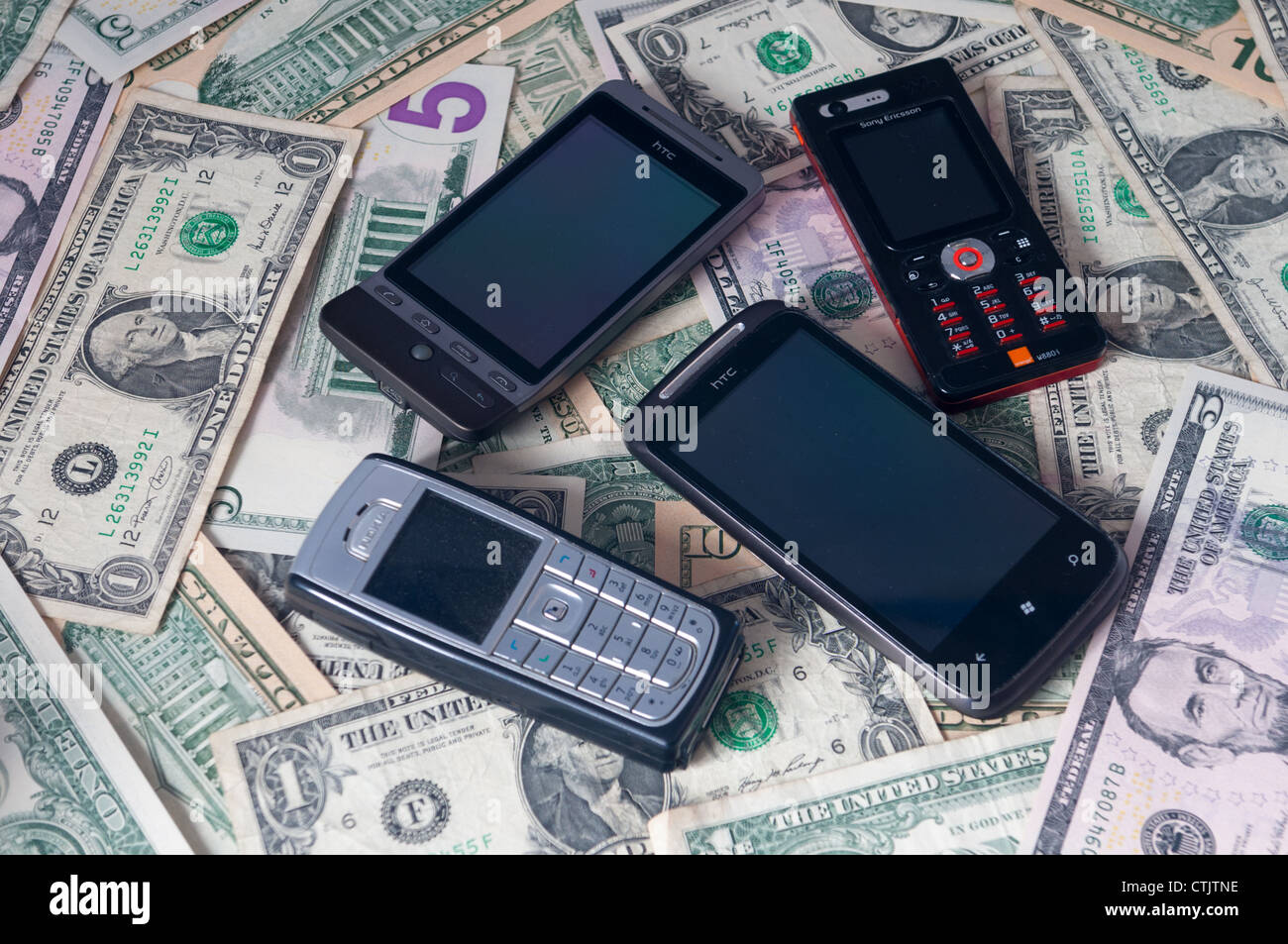 Nokia Nokia Phones Old Stockfotos und -bilder Kaufen - Alamy