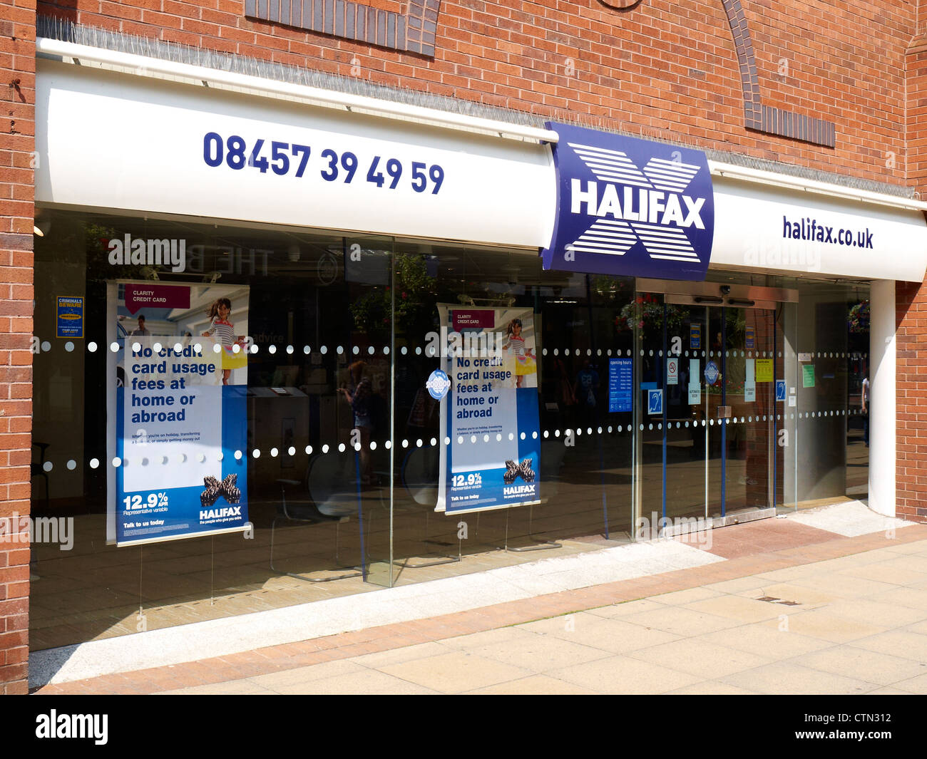 Halifax zweigfassade -Fotos und -Bildmaterial in hoher Auflösung – Alamy