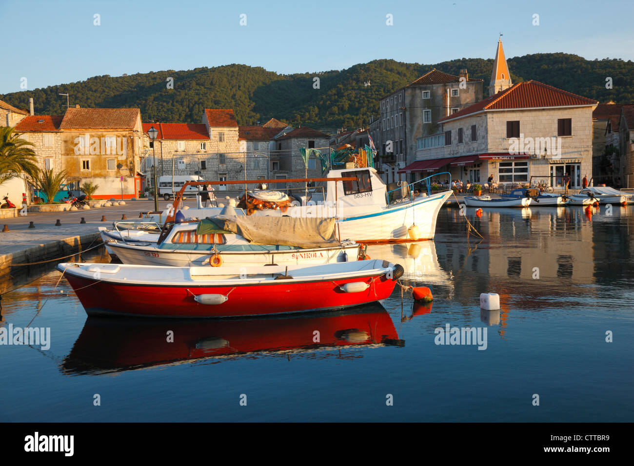 Stari grad kroatien -Fotos und -Bildmaterial in hoher Auflösung - Seite ...