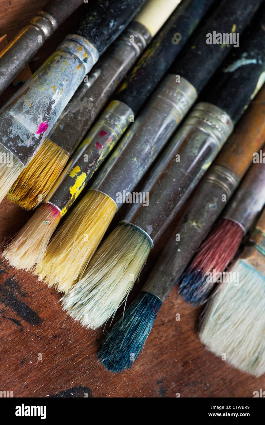 Paint brushes -Fotos und -Bildmaterial in hoher Auflösung – Alamy